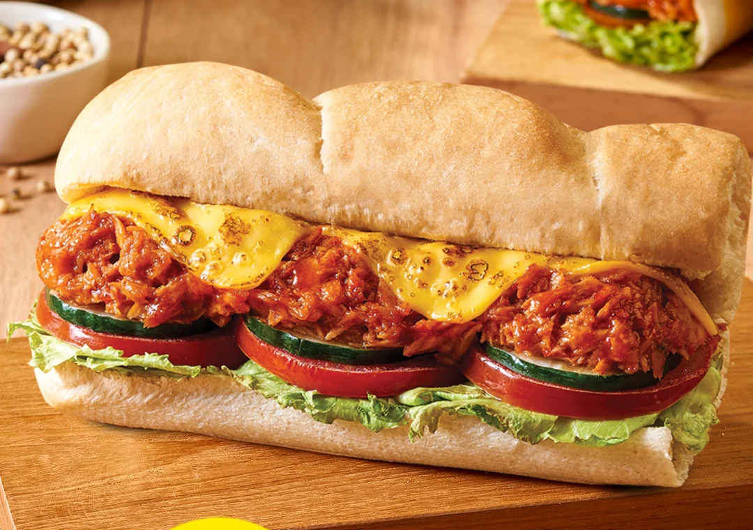 Citarasa Unik Tuna Sambal Roa - Subway Indonesia | Click and Scroll
